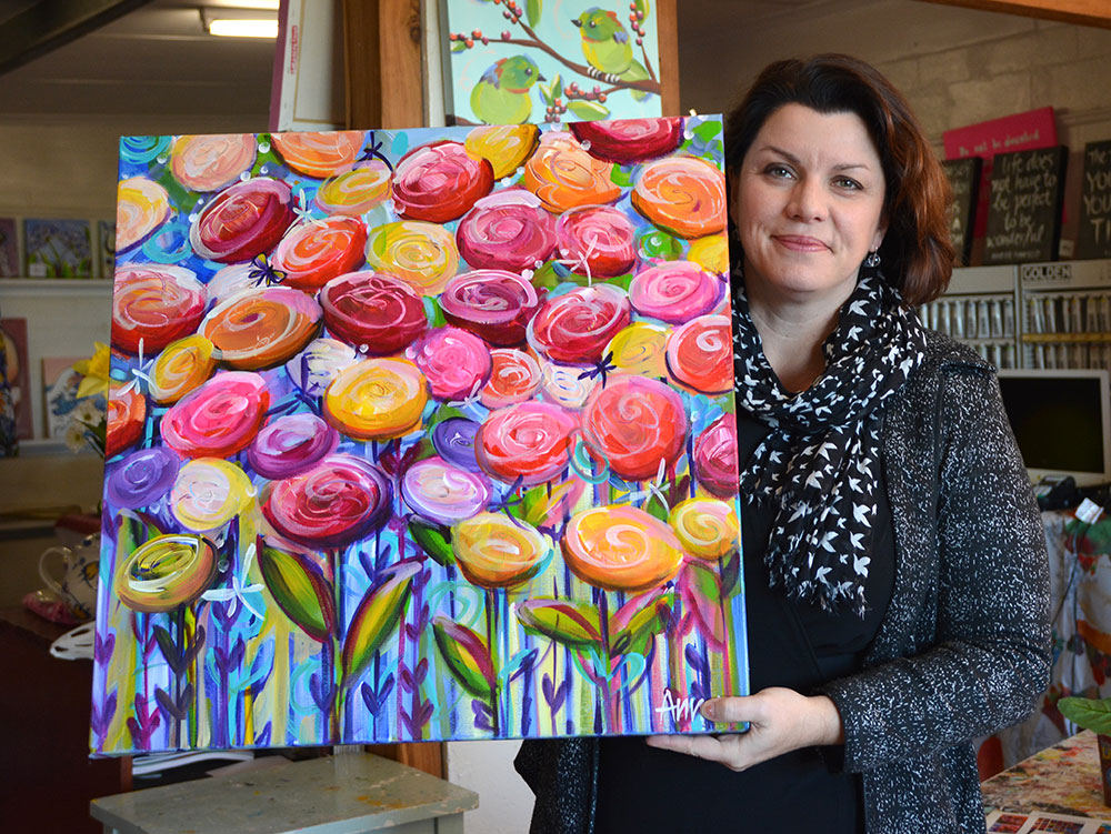Art helps friend in need - Shiny Happy Art